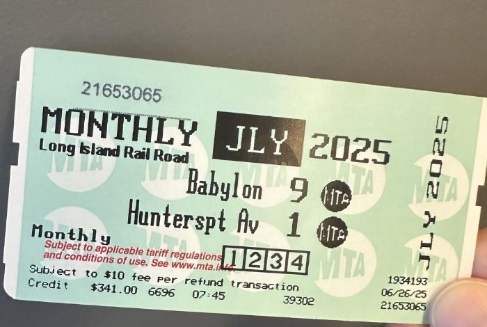 LIRR Monthly Pass [ Price & Purchasing Options ]